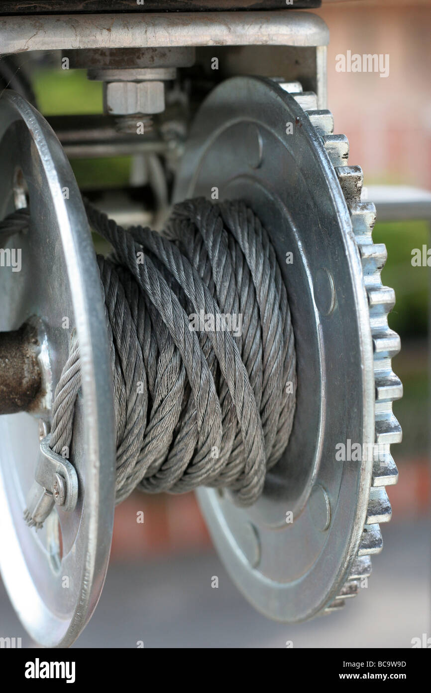 Wire pulley hi-res stock photography and images - Alamy