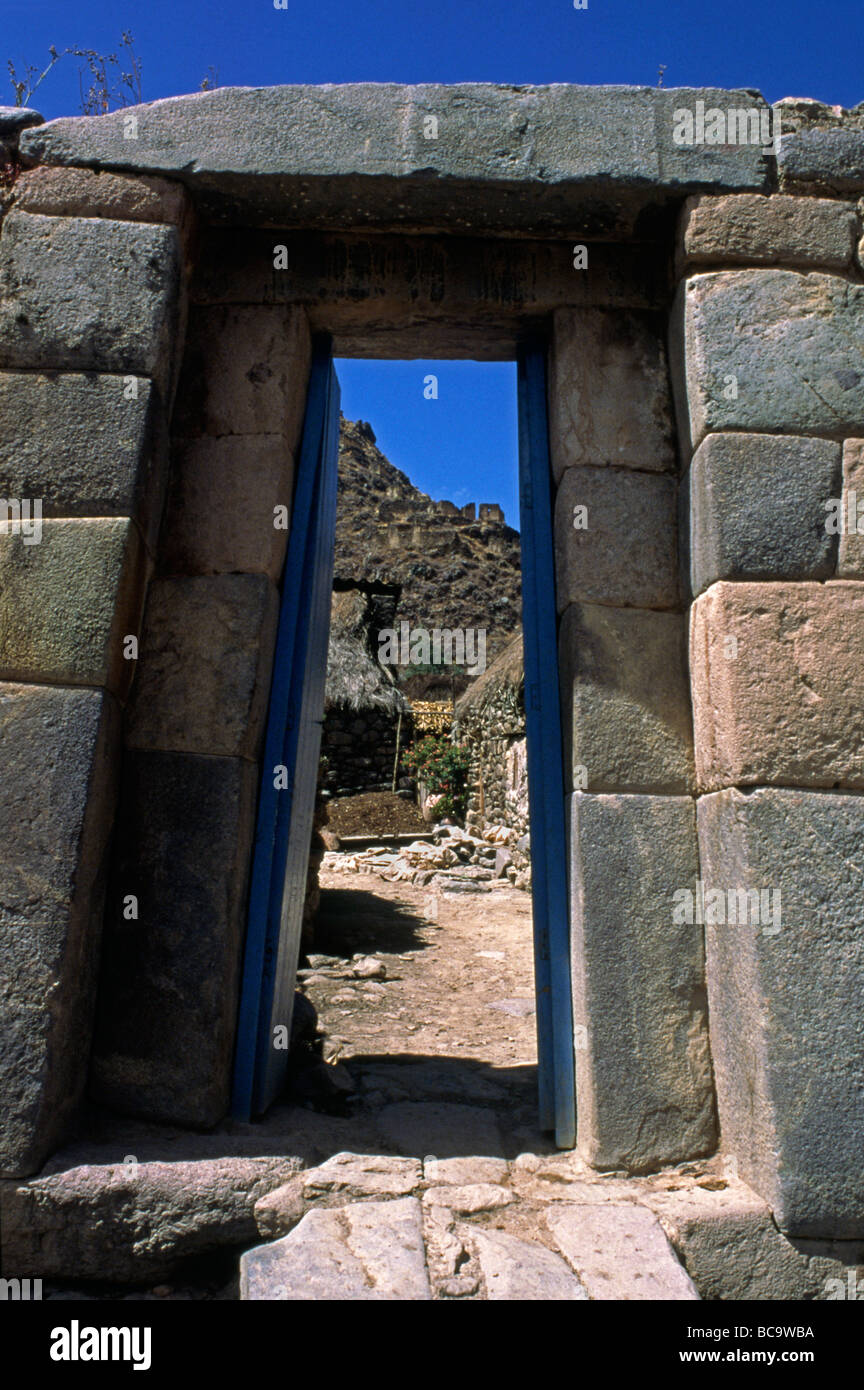 INCA DOORWAY in the village of OLLANTAYTAMBO SACRED VALLEY PERU SACRED ...