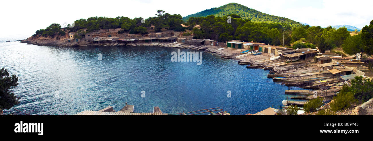 Tarnquil Traditional Spanish Marina Stock Photo - Alamy