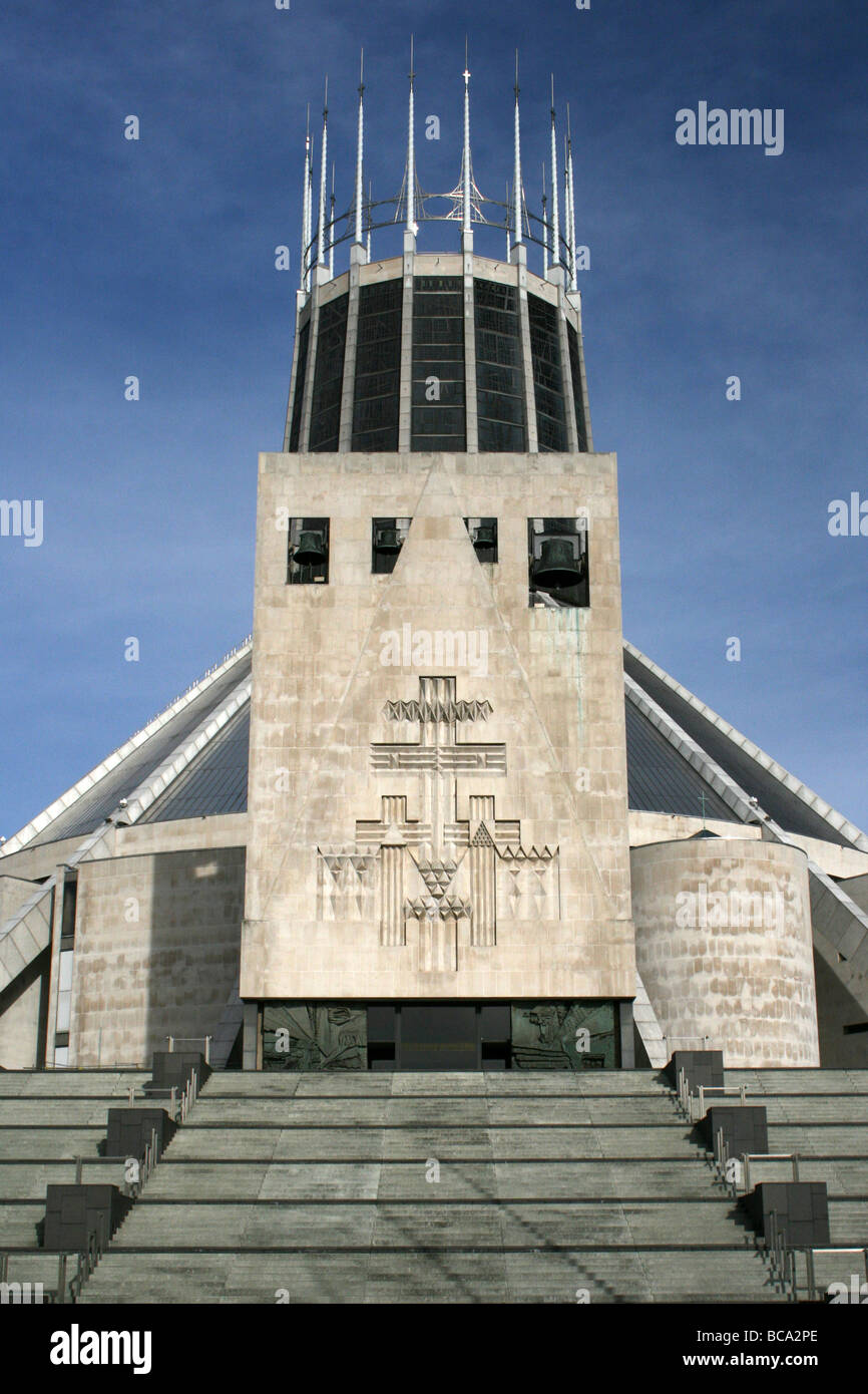 Liverpool metropolitan cathedral hi-res stock photography and images ...
