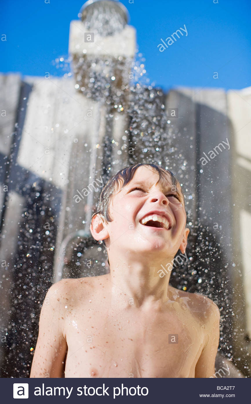 Rinsing Mouth Stock Photos & Rinsing Mouth Stock Images - Alamy
