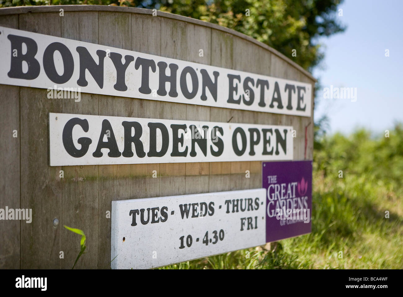 Bonython Estate gardens signage Stock Photo - Alamy
