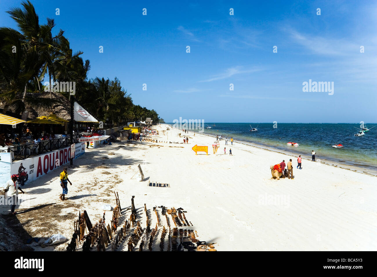 Souvenir stall at Bamburi Beach, Coast, Kenya Stock Photo - Alamy