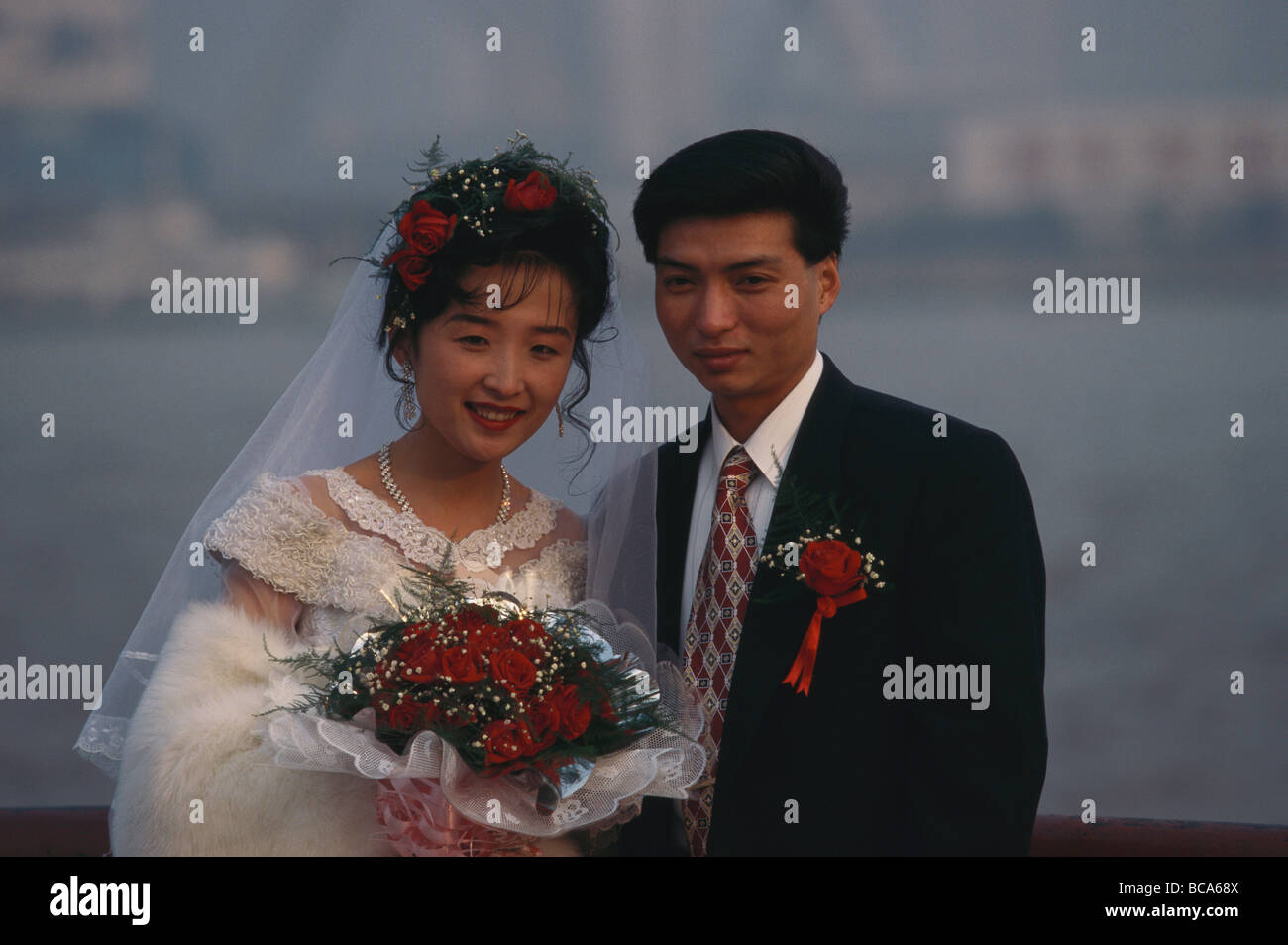 Bridal couple, bride and groom, Shanghai, China Stock Photo - Alamy