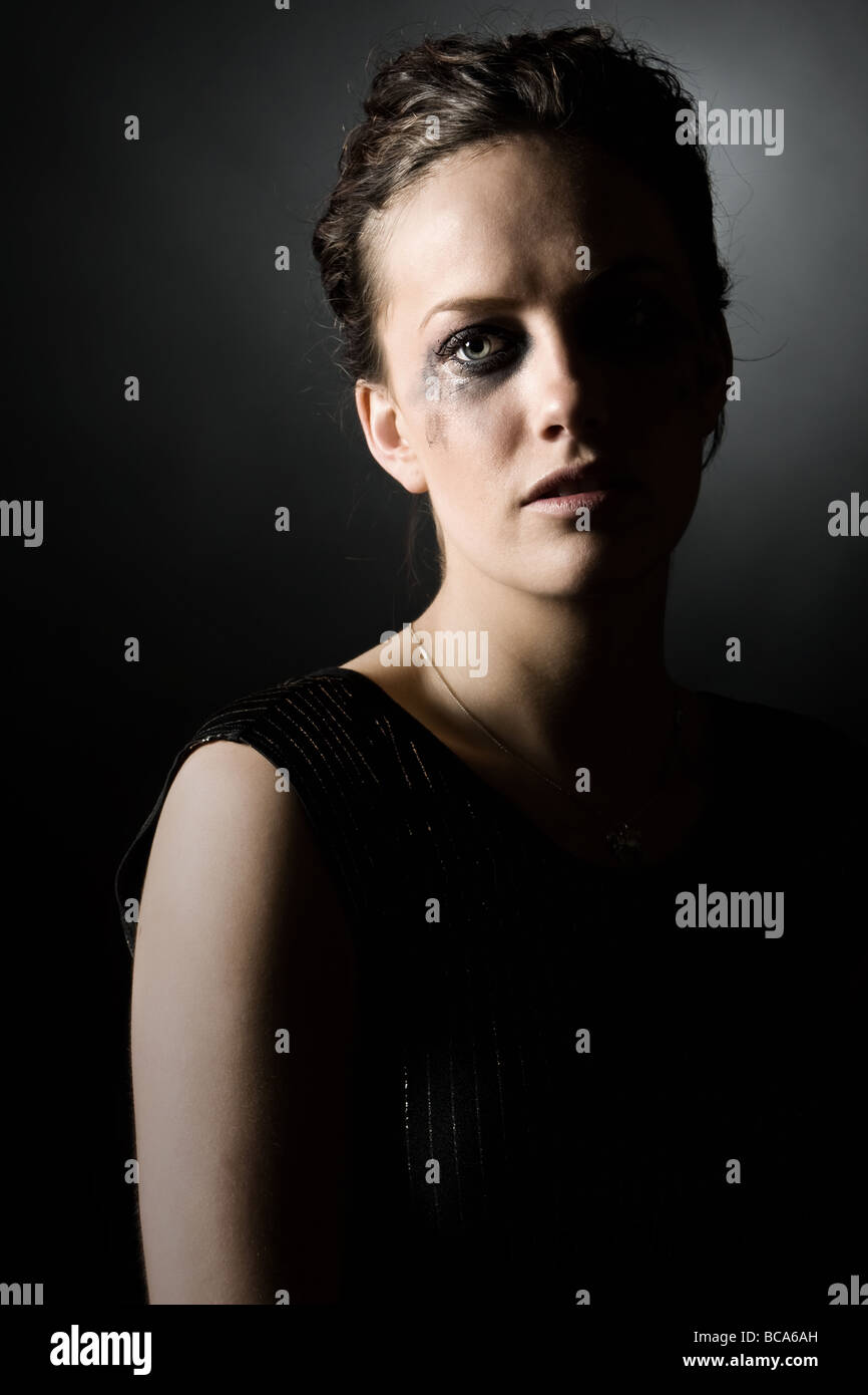 Low key profile shot hi-res stock photography and images - Alamy