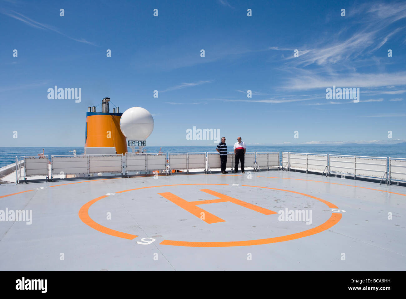Helicopter deck ship hi-res stock photography and images - Alamy