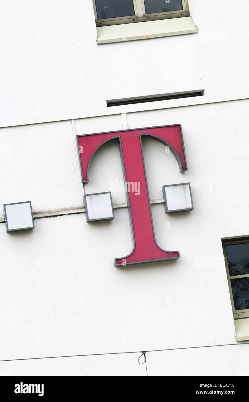 German Telekom Symbol High Resolution Stock Photography and Images - Alamy