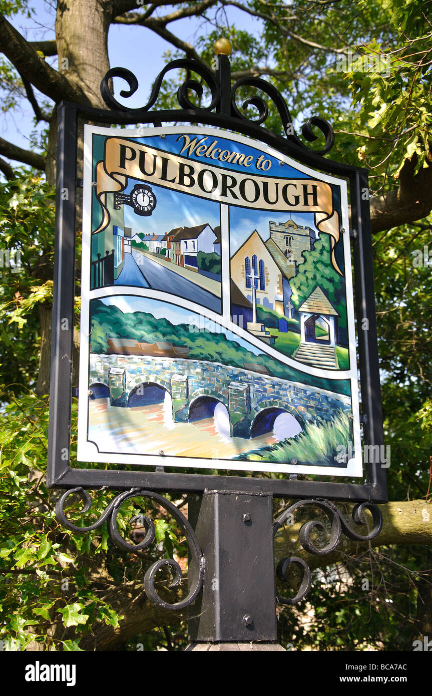 Pulborough village hi-res stock photography and images - Alamy