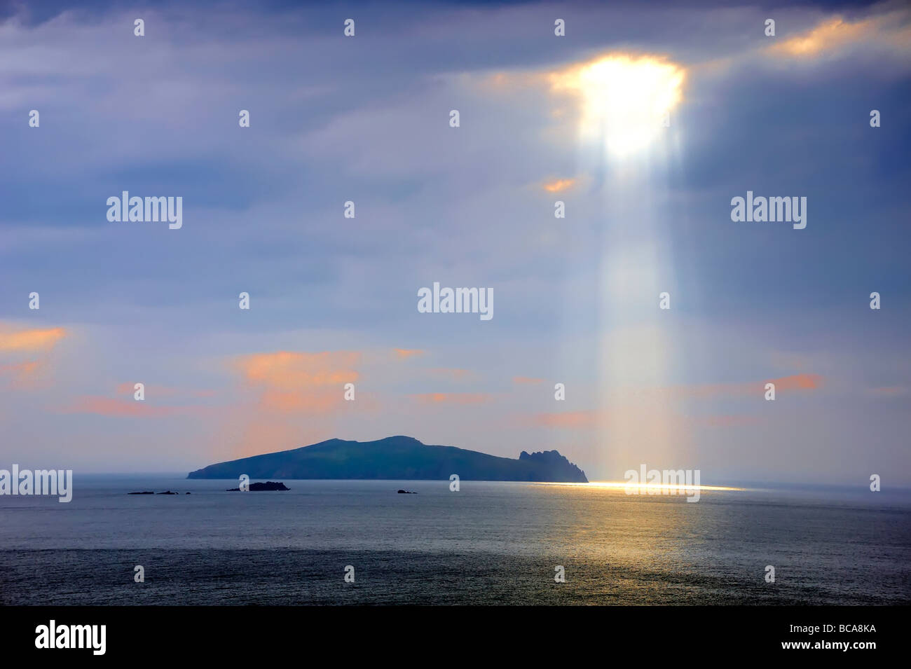 Water blue sun sunlight hi-res stock photography and images - Alamy