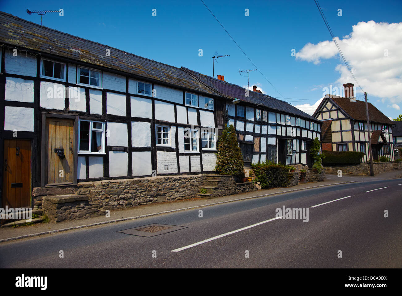 Half timbered houses medieval hi-res stock photography and images - Alamy
