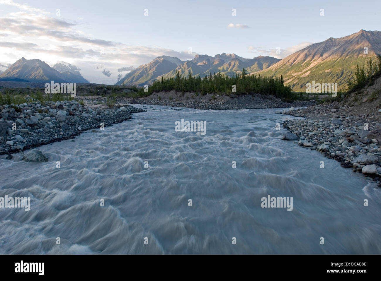 Kennicott and river hi-res stock photography and images - Alamy