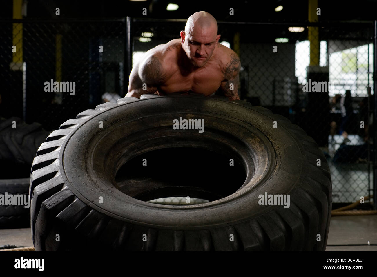 Lifting tire hi-res stock photography and images - Alamy