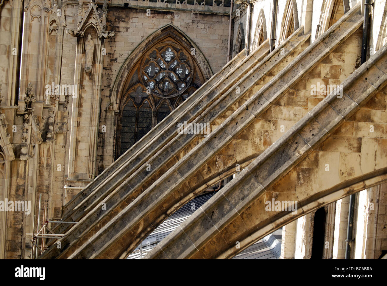 The flying buttresses at York Minster Stock Photo - Alamy