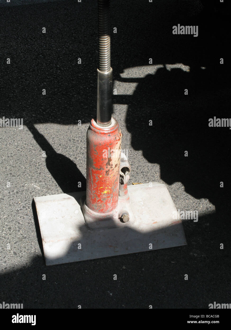 detail of base support jack on scaffolding system Stock Photo - Alamy