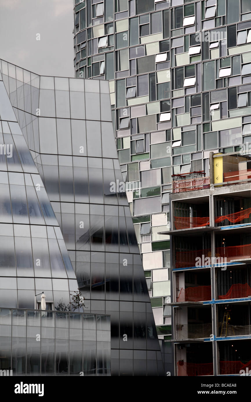 Frank gehry building hi-res stock photography and images - Alamy