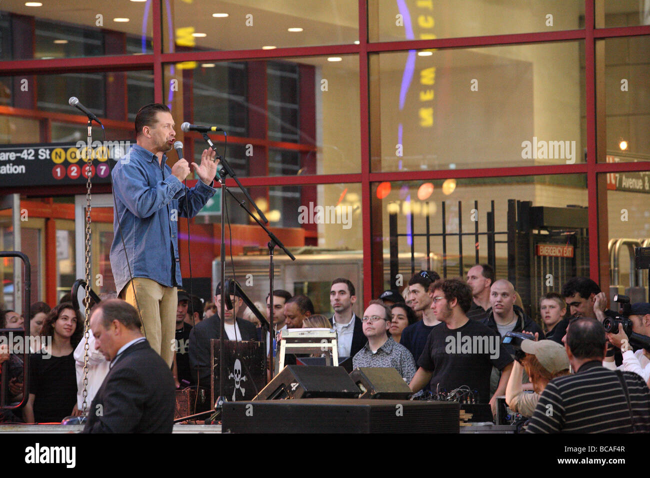 Stephen baldwin hi-res stock photography and images - Alamy