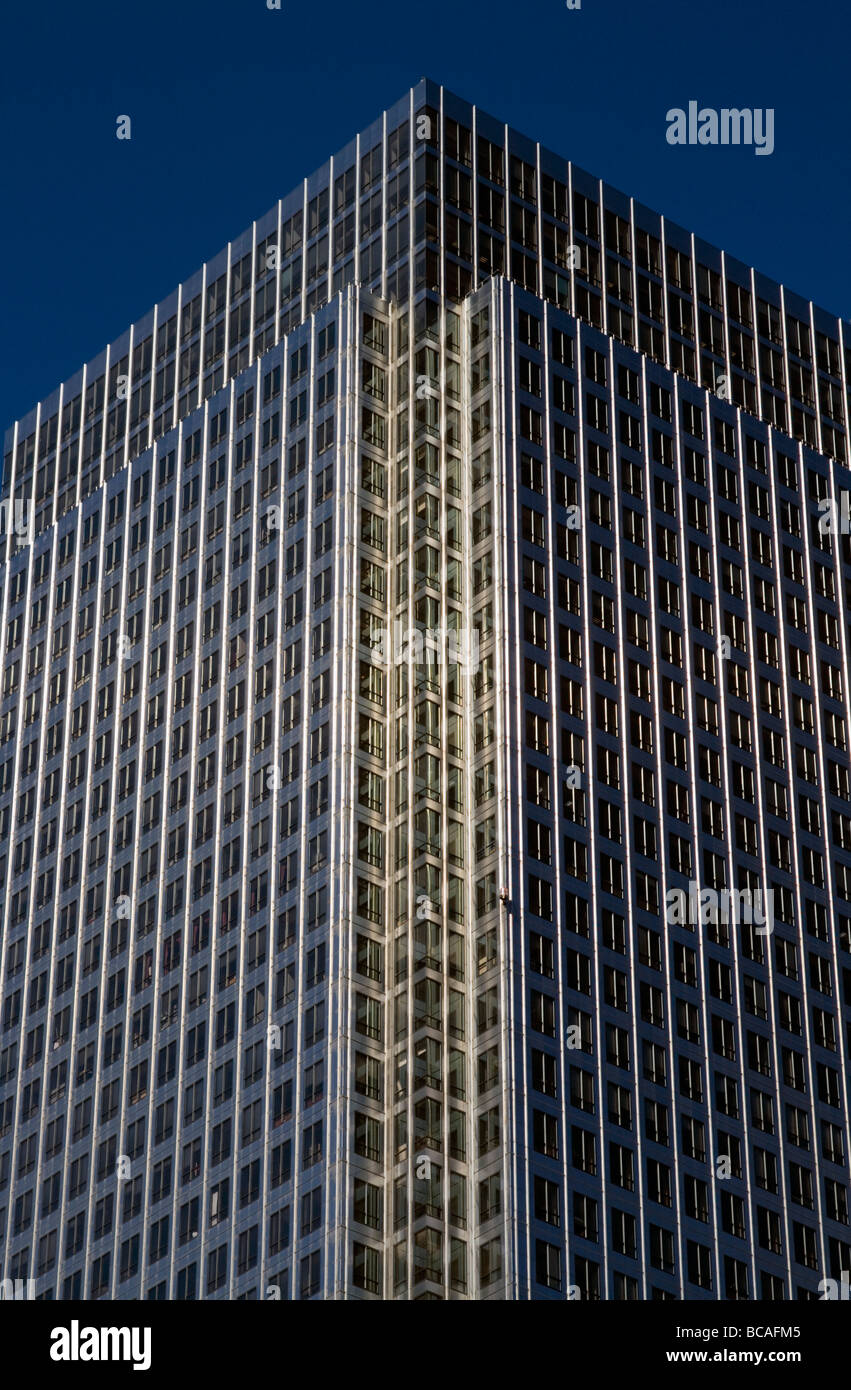 One canada square hi-res stock photography and images - Alamy