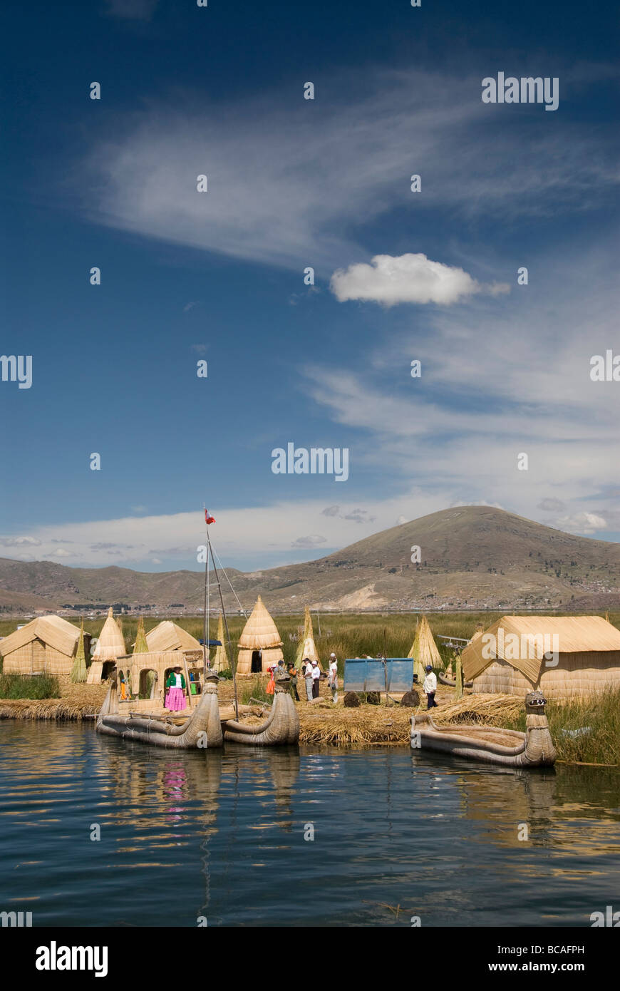 Peru Lake Titicaca, the floating islands of the Uros people Stock Photo ...