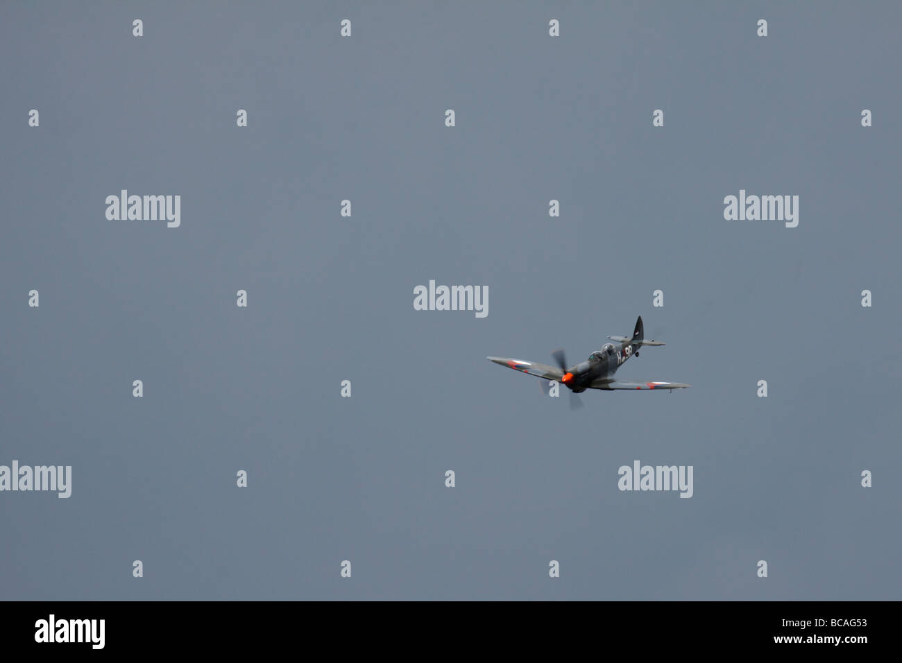 Spitfire colours hi-res stock photography and images - Alamy