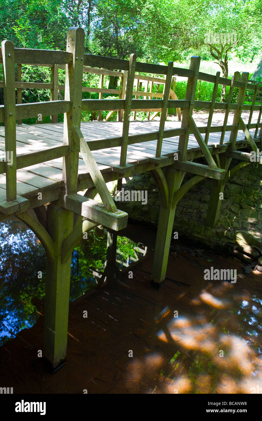 Pooh sticks bridge ashdown forest hi-res stock photography and images ...