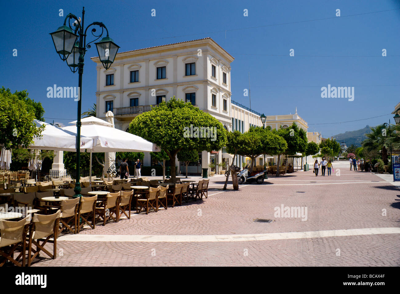 tarverna and buildings solomou square zakynthos town zante greece Stock ...