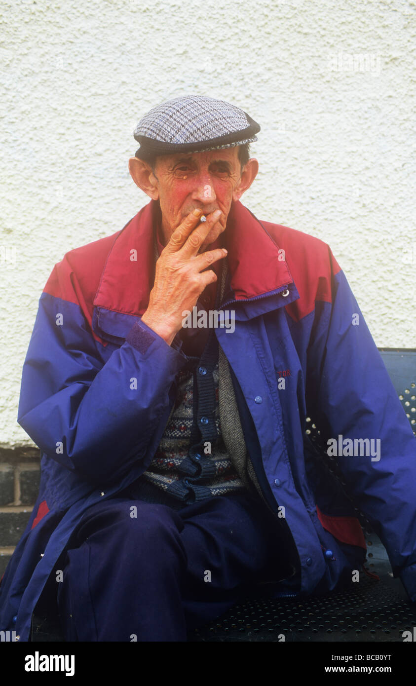 Working Class Man Uk High Resolution Stock Photography and Images - Alamy