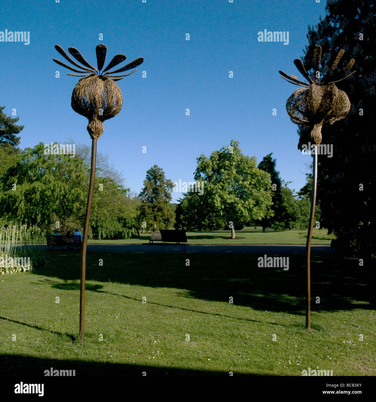 Wicker sculptures hi-res stock photography and images - Alamy