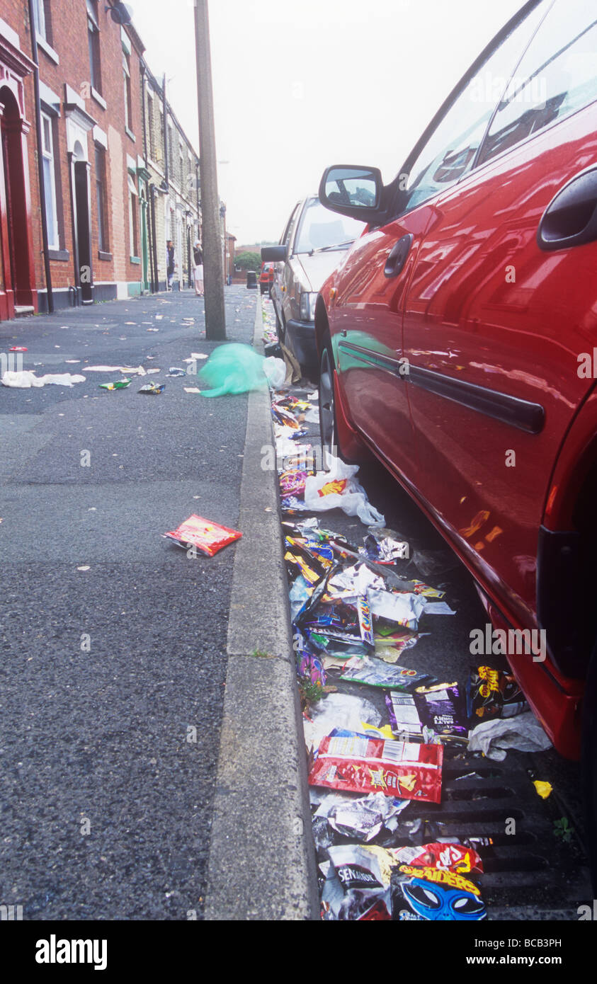 Litter on the streets of Bradford Yorkshire UK Stock Photo - Alamy