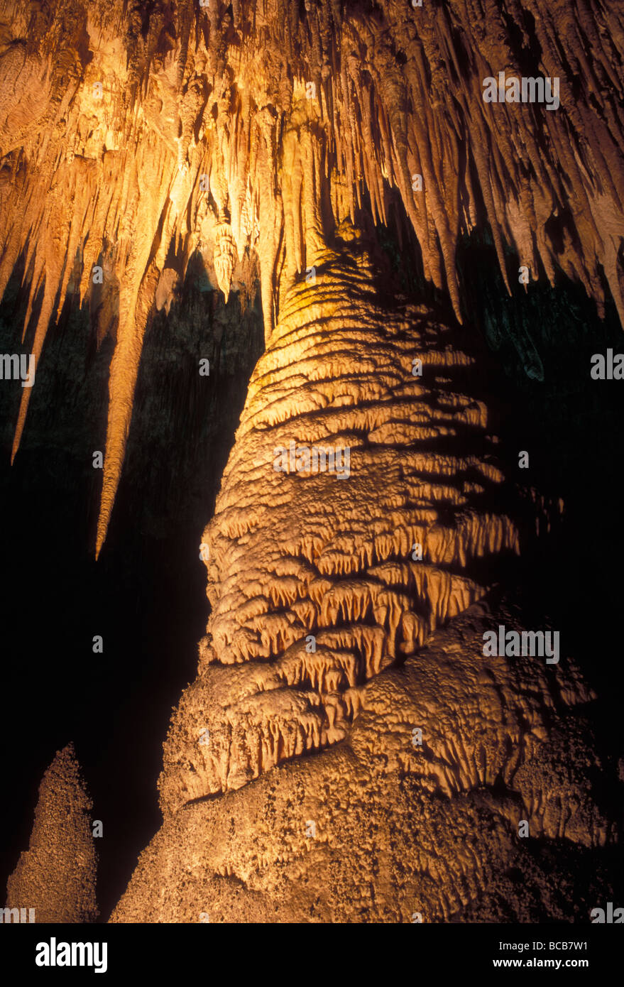 Interior of Temple of the Sun cave formation Stock Photo - Alamy