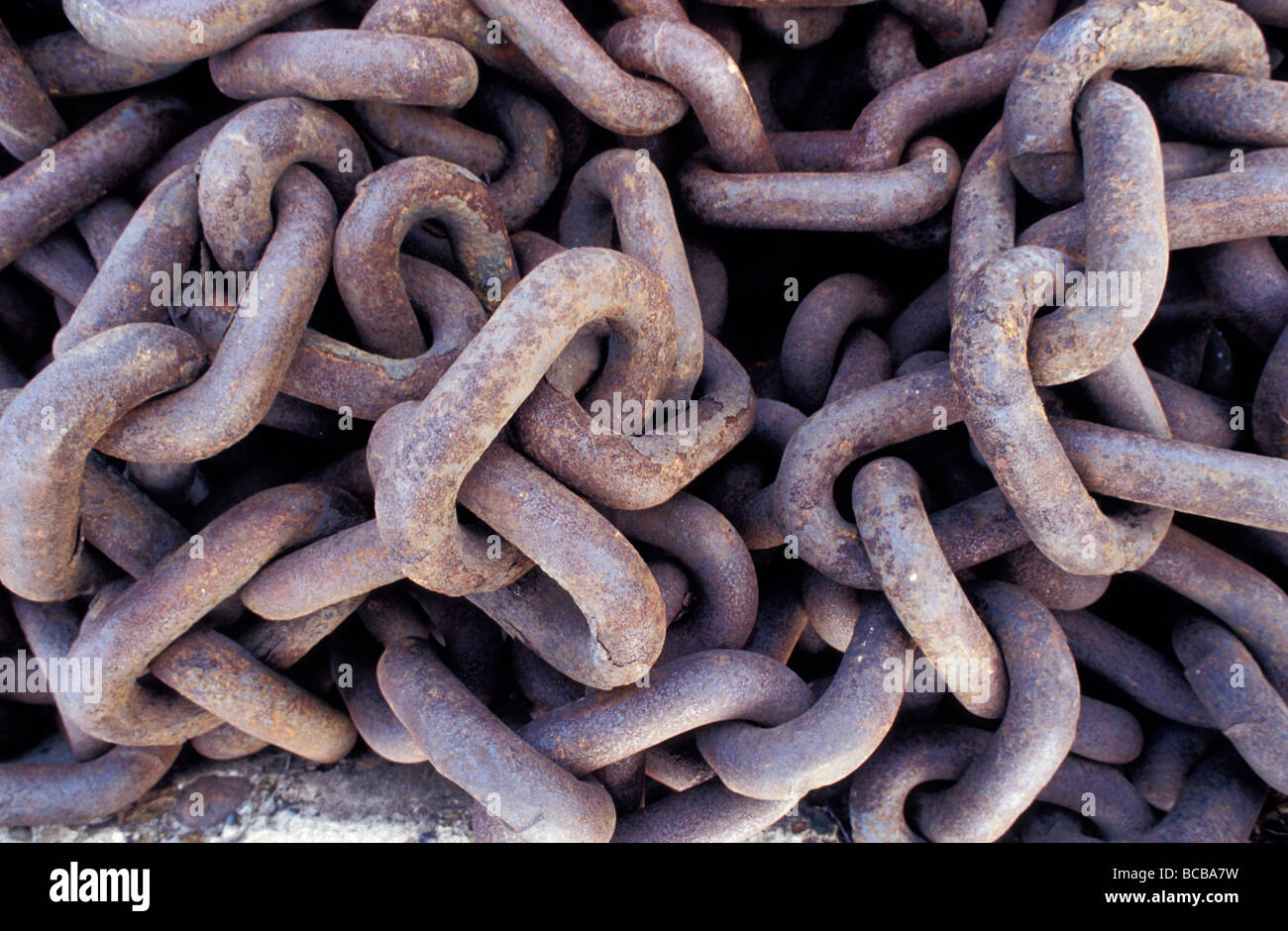 Oxidisation of chains hi-res stock photography and images - Alamy