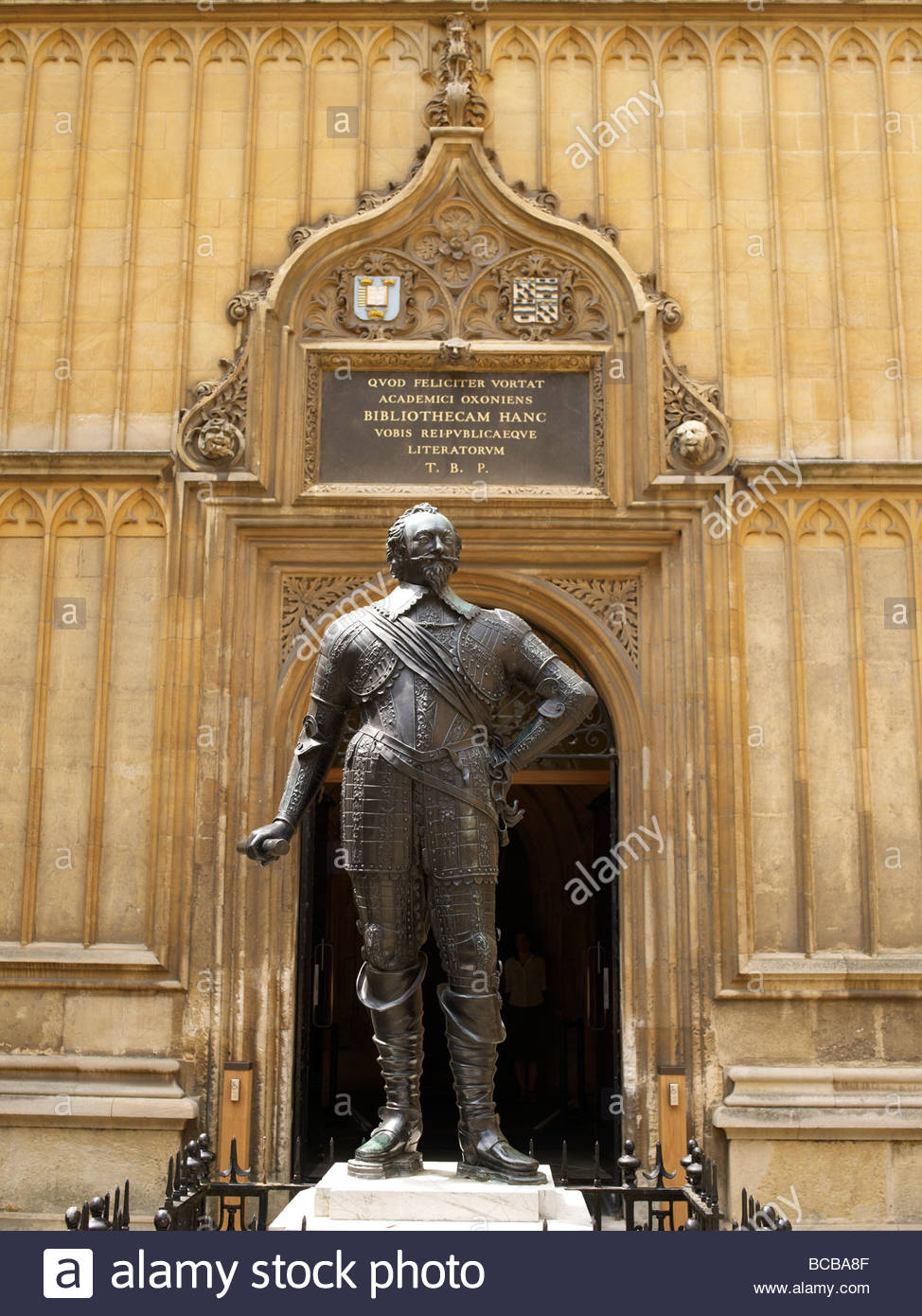 Statue Of Earl Of Pembroke High Resolution Stock Photography and Images ...