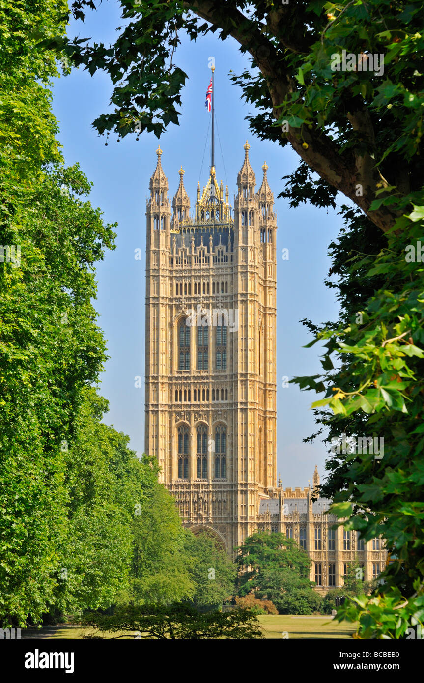 Parliament Palace High Resolution Stock Photography and Images - Alamy