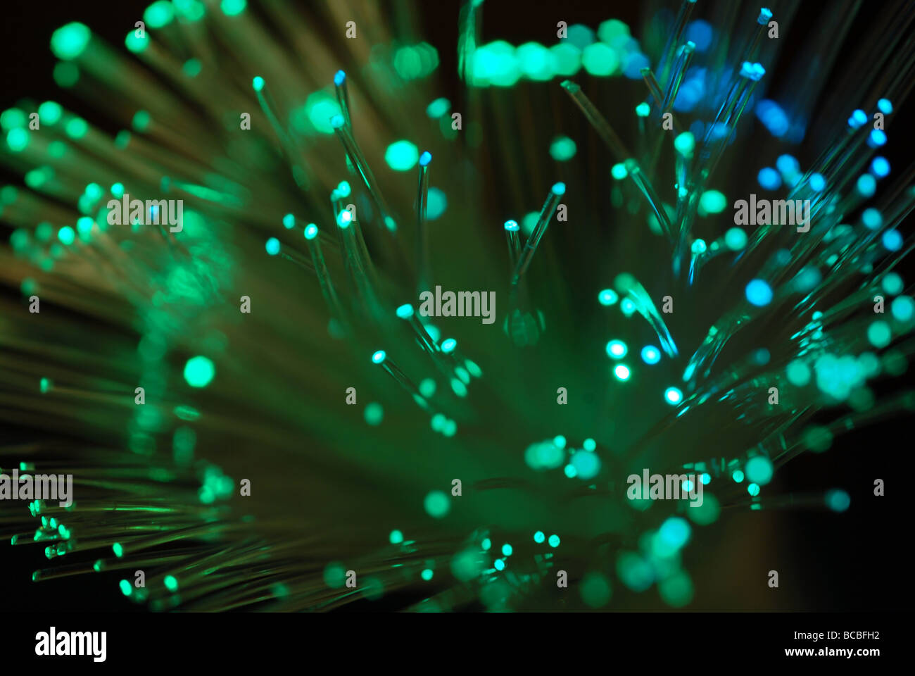 Fibre optic cable communication hi-res stock photography and images - Alamy
