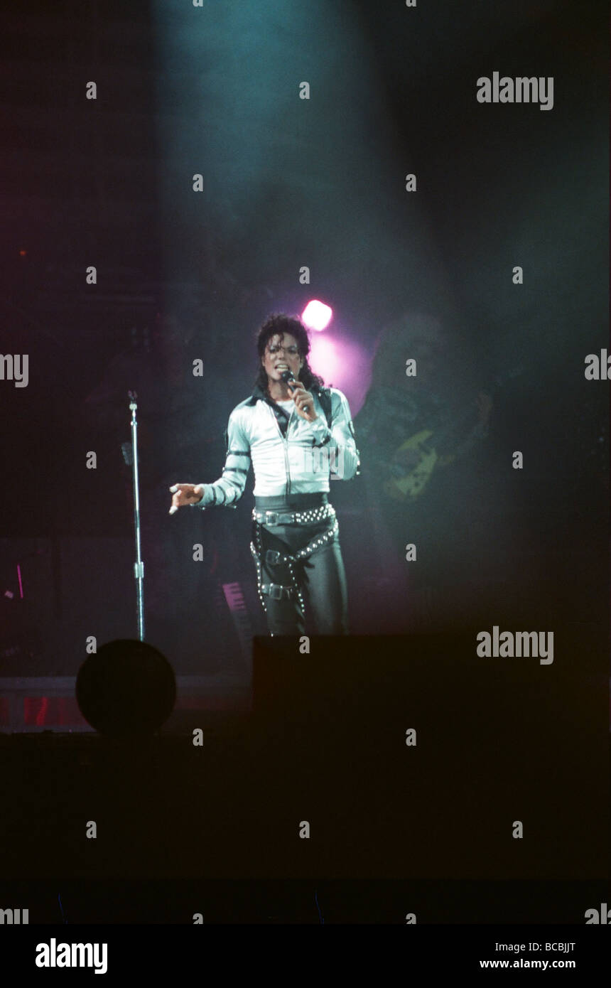 Michael jackson bad concert hi-res stock photography and images - Alamy