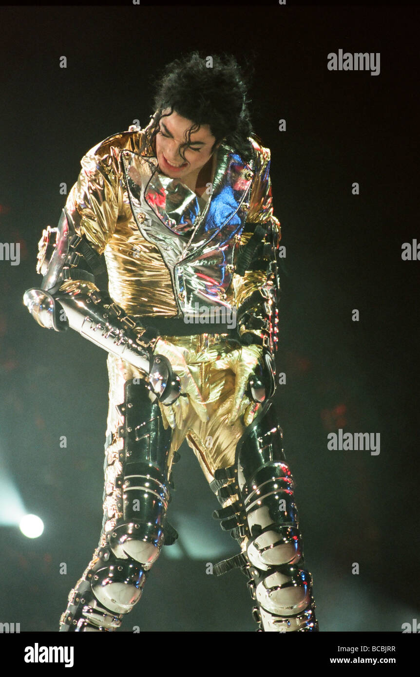 Michael jackson 1996 hi-res stock photography and images - Alamy