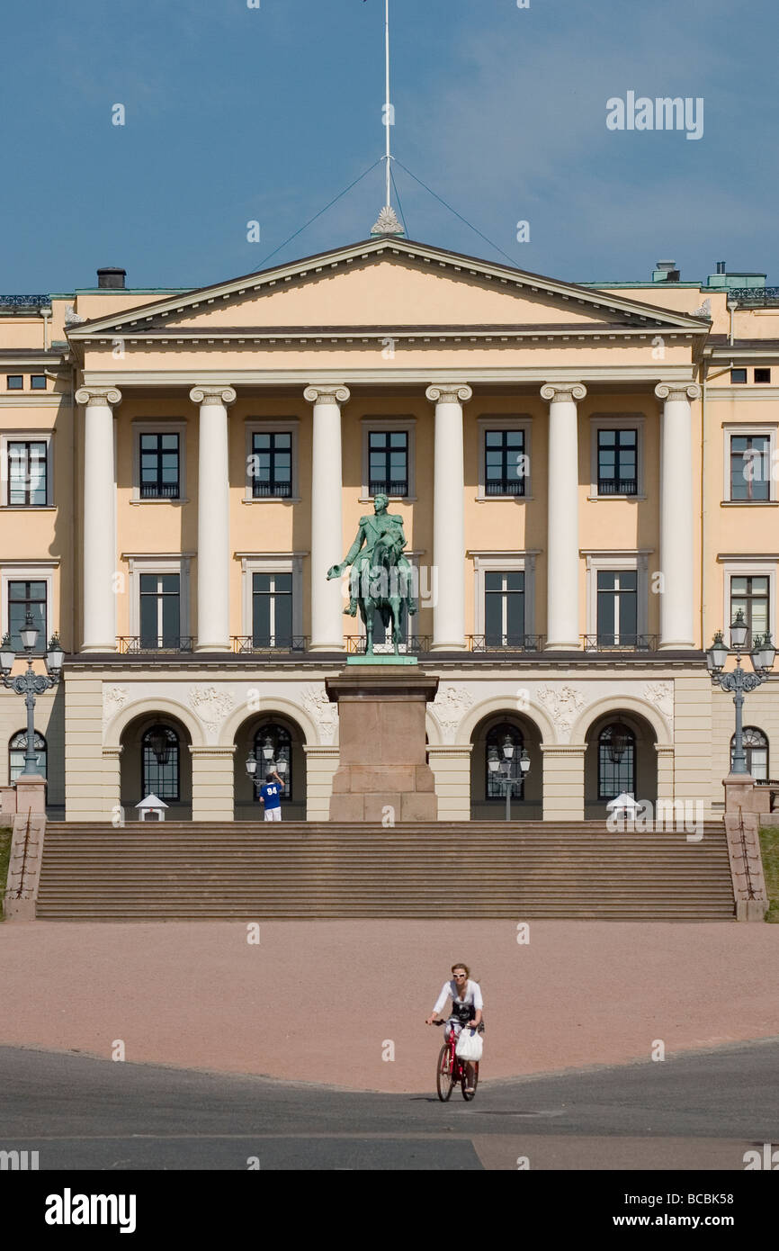 Norway Oslo Royal Palace Stock Photo - Alamy