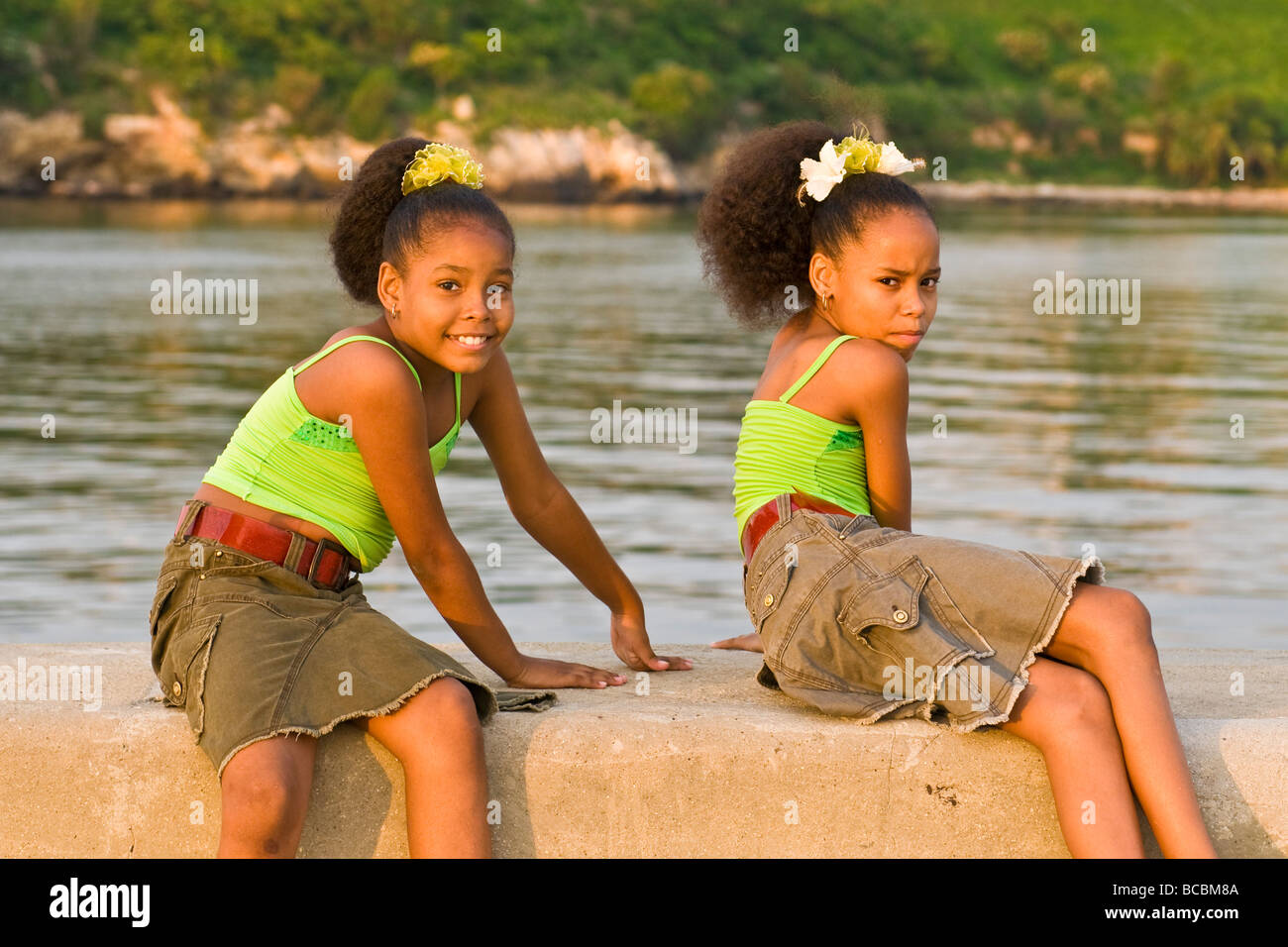 cuba havana girls Stock Photo - Alamy