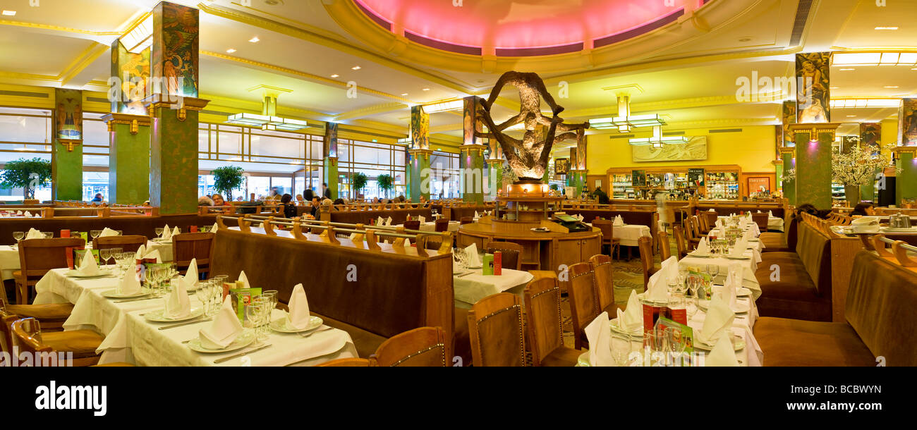 La coupole paris hi-res stock photography and images - Alamy