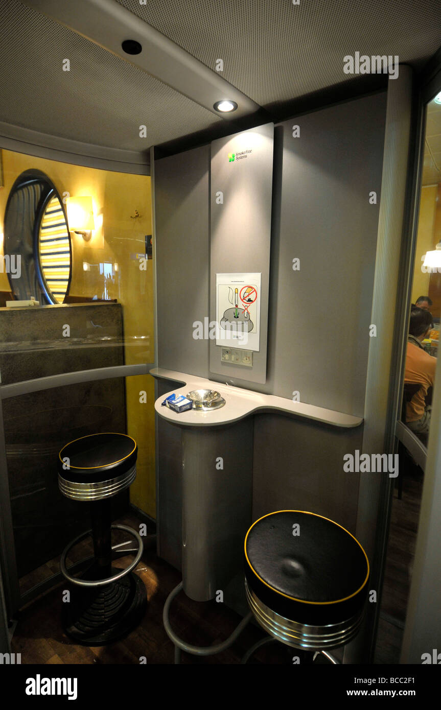 Smoking booth inside Vienna airport cafe, Austria Stock Photo - Alamy