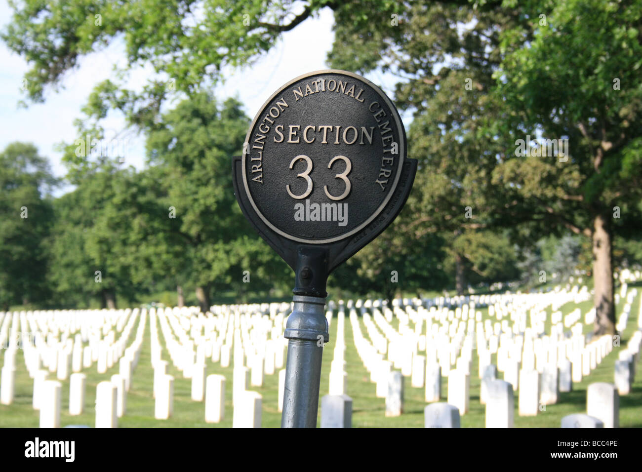 Arlington cemetery sign hi-res stock photography and images - Alamy