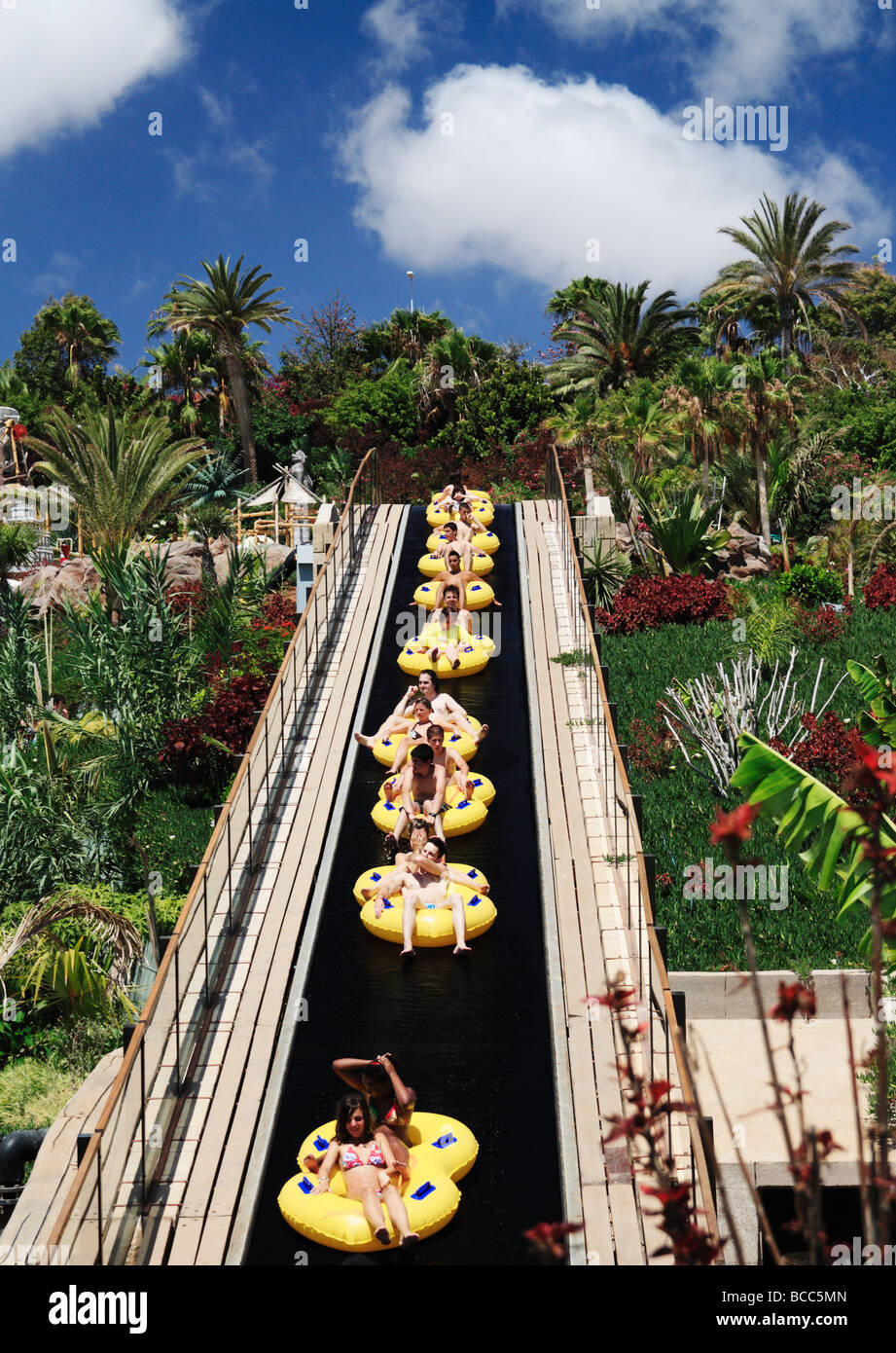 Water park slide people hi-res stock photography and images - Alamy