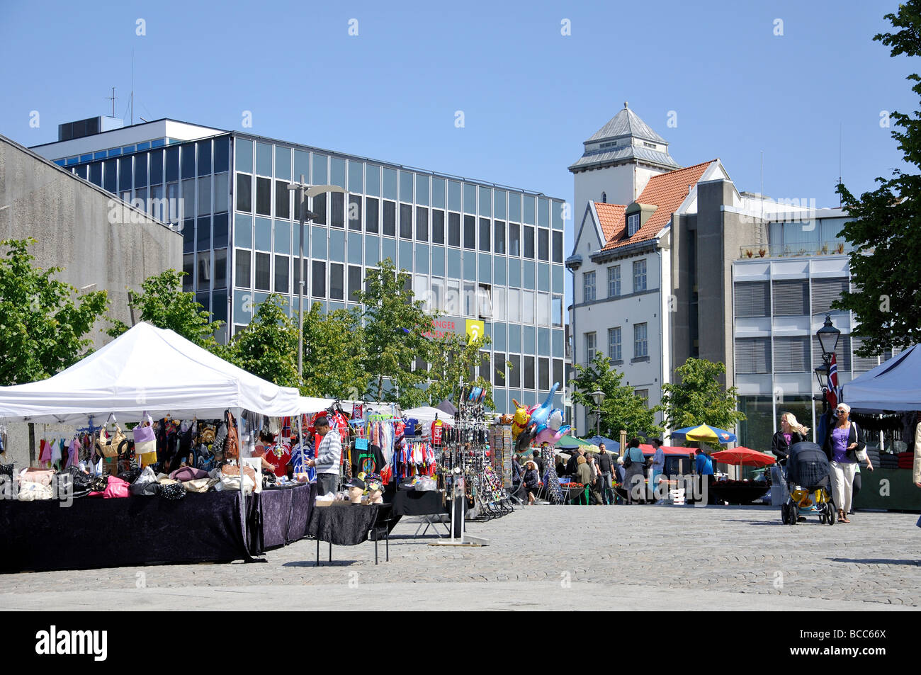 Street market, Byparken, Stavanger, Rogaland, Norway Stock Photo - Alamy