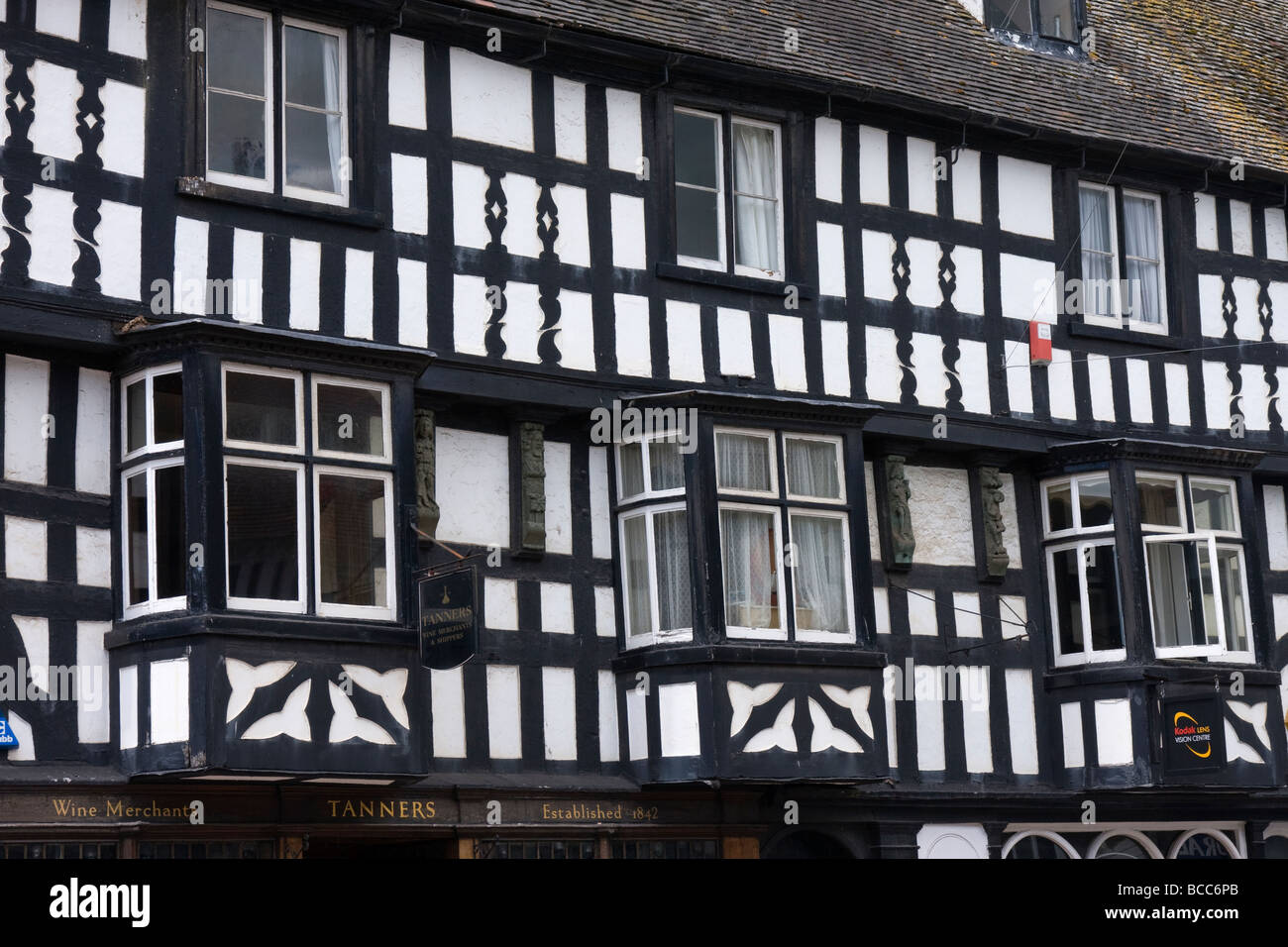 old "timber framed" shop Stock Photo - Alamy