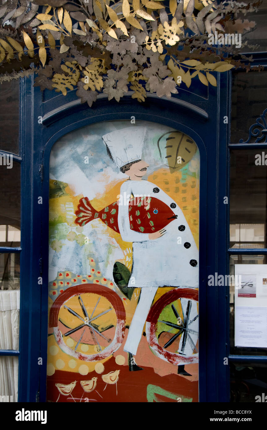 Paris Cafe Waitress High Resolution Stock Photography and Images - Alamy