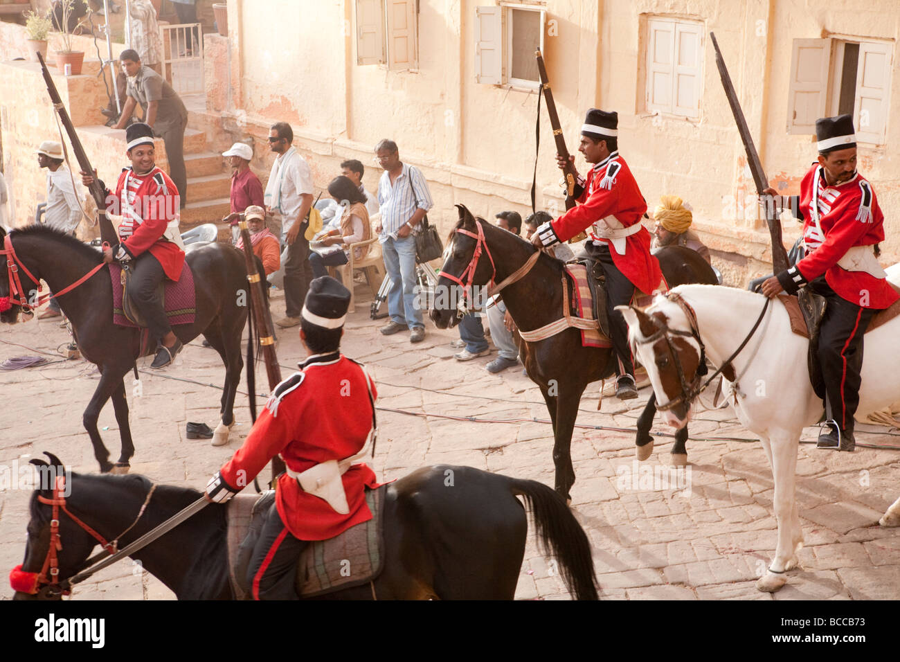 Traditional soldiers hi-res stock photography and images - Alamy