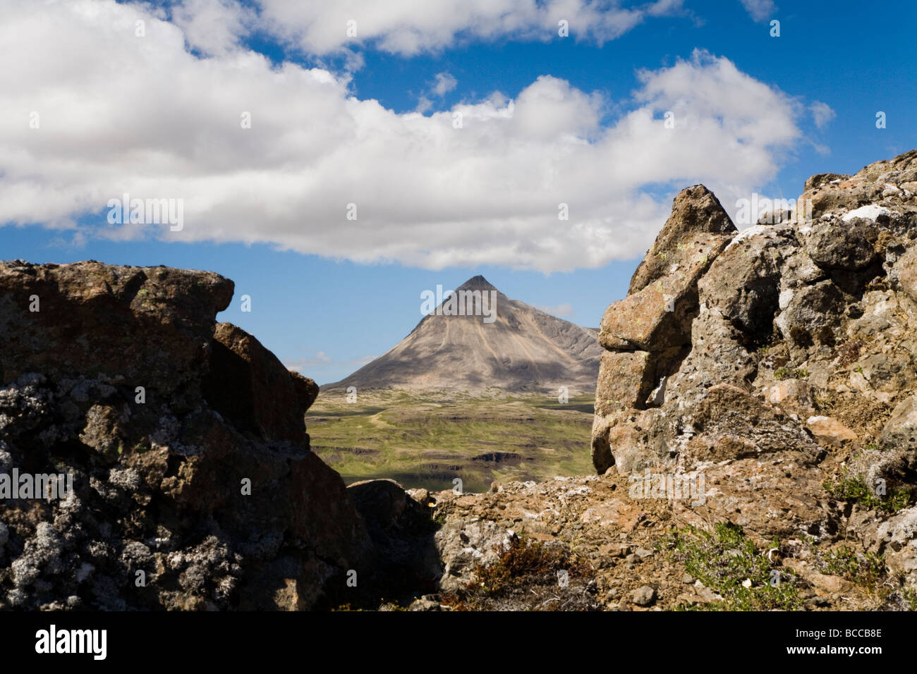 Rhyolite rock hi-res stock photography and images - Alamy