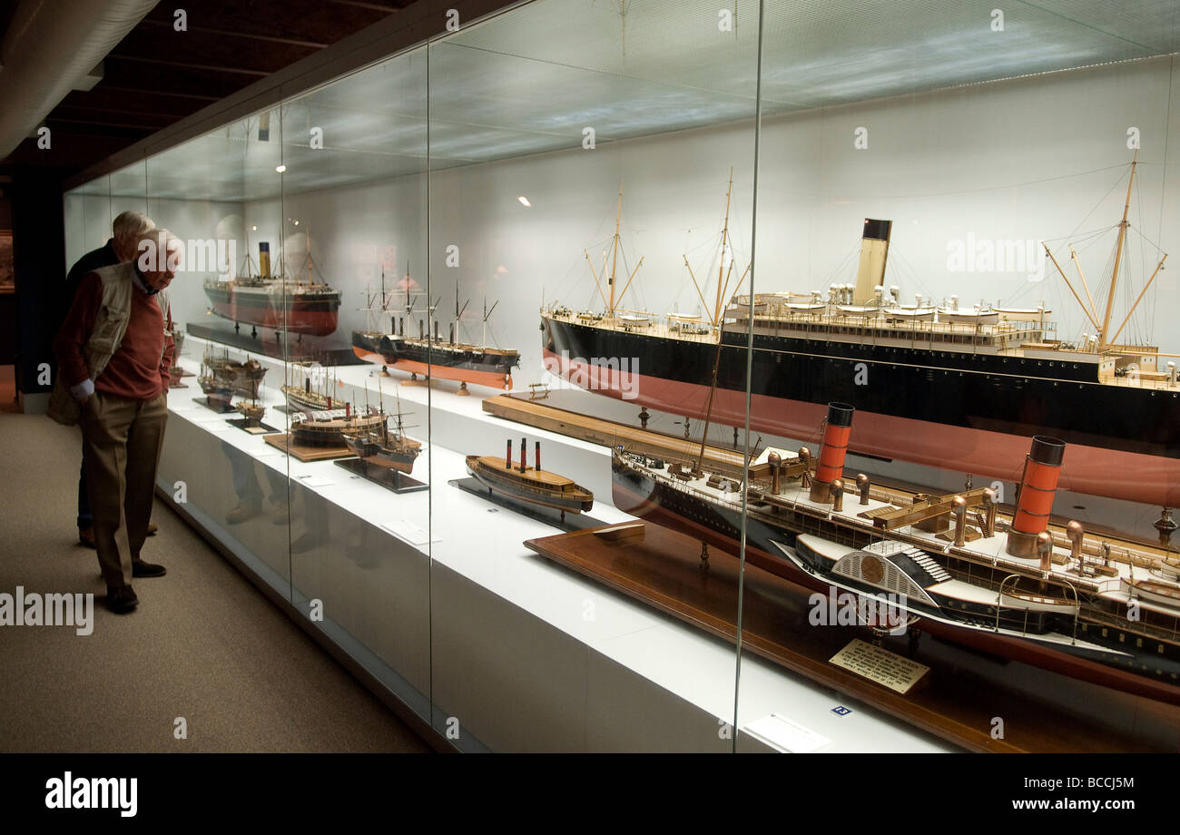 Merseyside maritime museum model hi-res stock photography and images ...