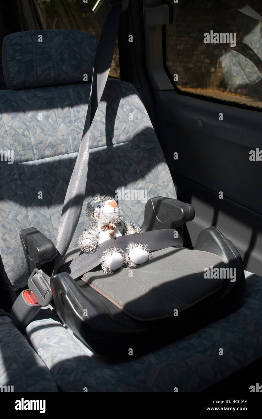 Clunk click hi-res stock photography and images - Alamy