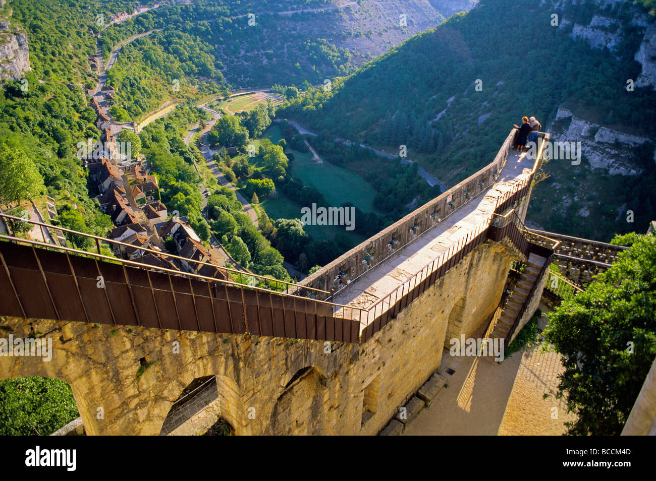 France, Lot, Rocamadour ramparts Stock Photo - Alamy