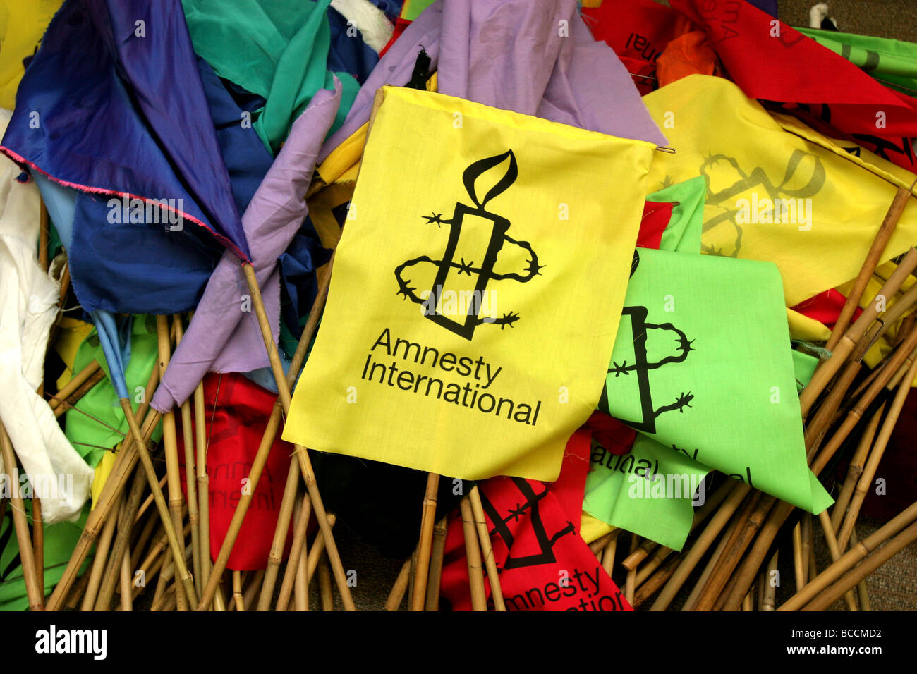 Amnesty international amnesty international hi-res stock photography ...
